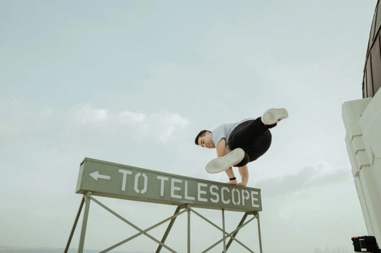 Kennymylenny's_Ledge_Grabbing_(StalkourV1DiagDistanceMerge.zip ...